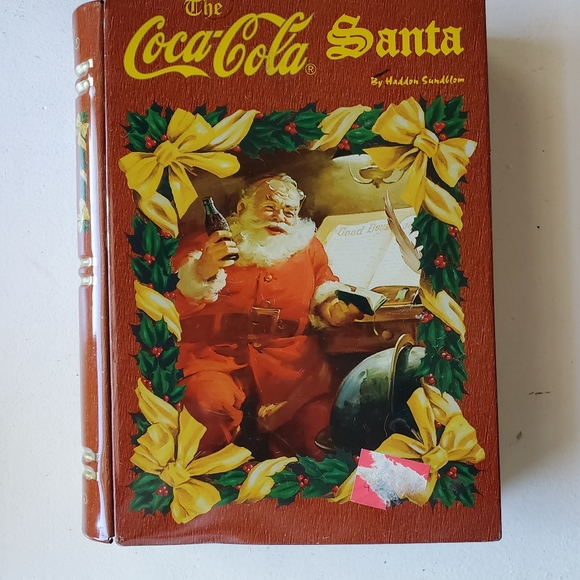 Coca Cola | Other | Vintage The Coca Cola Santa By Haddon Sundblom Book ...